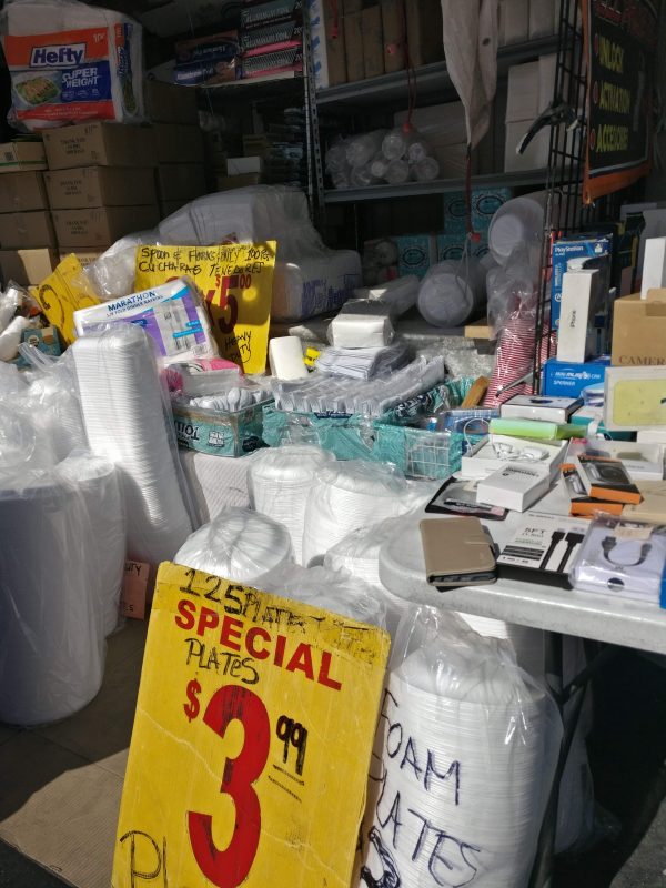 The Roadium Open Air Market in Torrance is a Pretty Cool South Bay Flea ...